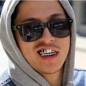 Accessories | Wh Gold Plated Hip Hop Top Notch Teeth Grillz Set | Poshmark